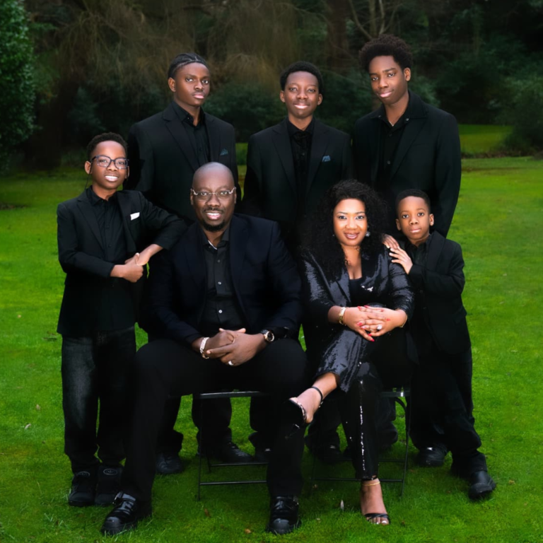 Biography – Dr Obinna Iyiegbu